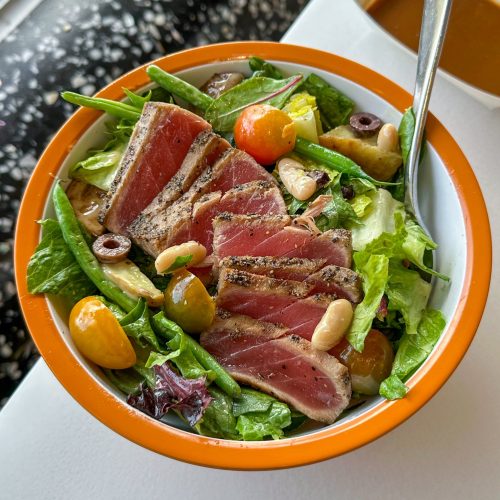 Healthy Food At Disney World | Best Salads 2025